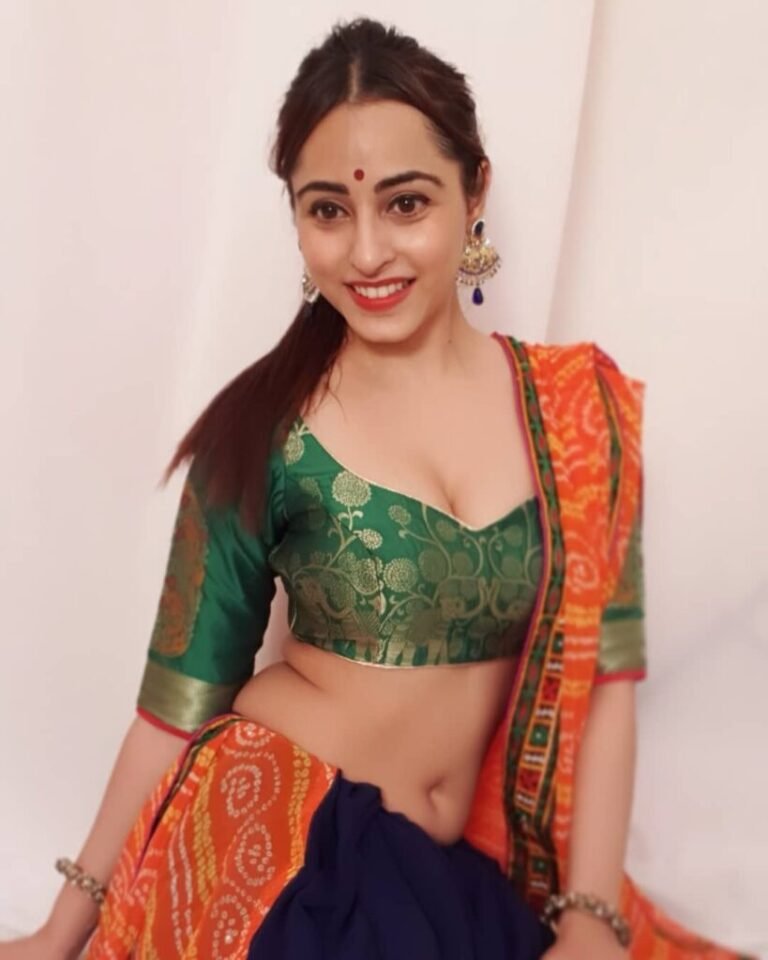 Niyati Fatnani Height, Age, Boyfriend, Family, Biography, Net Worth – BollyDoj.com